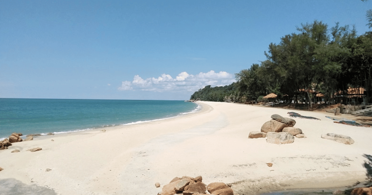 5-Day Adventure: Kuala Lumpur to Kuantan and Kuala Terengganu